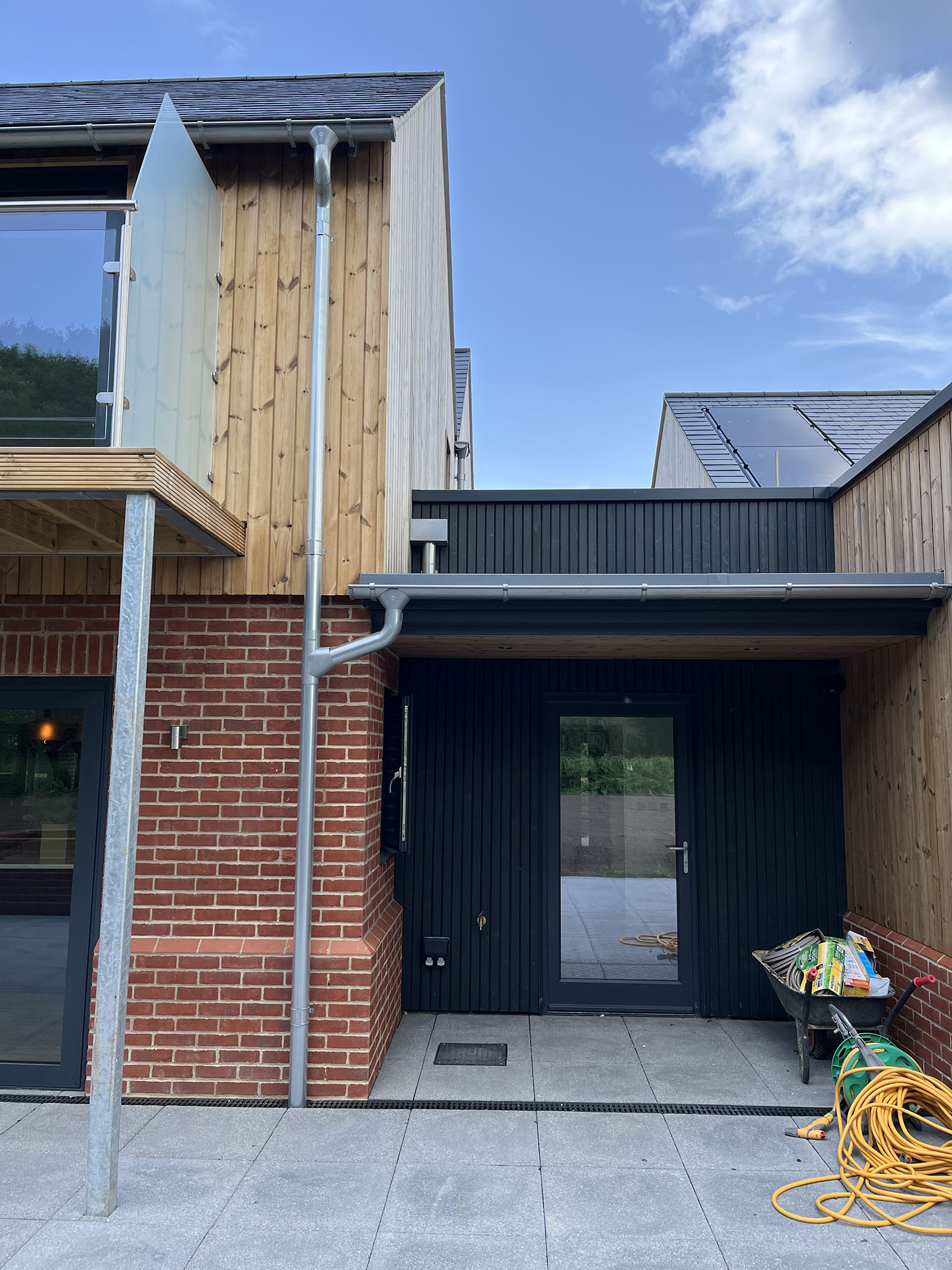 Choosing the Right Downpipe Size: A Guide to Rainwater Capacity